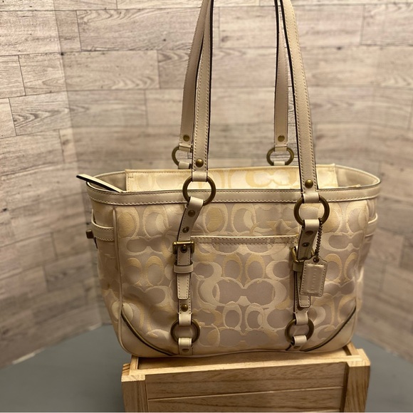 Coach | Bags | Coach Cream Signature Shoulder Bag | Poshmark